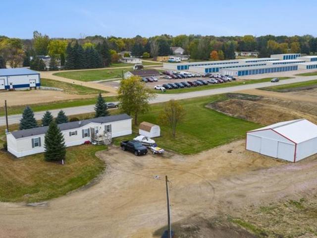 401 37th St S Unit S, Brookings, SD 57006