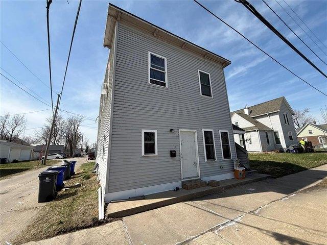 401 7th Ave SW, Cedar Rapids, IA 52404
