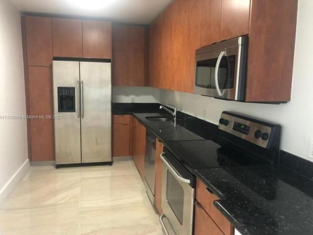 401 69th St #711, Miami Beach, FL 33141