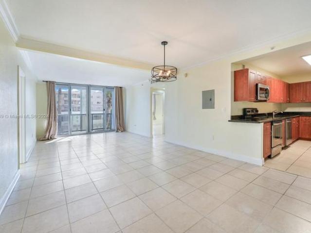 401 69th St #200, Miami Beach, FL 33141