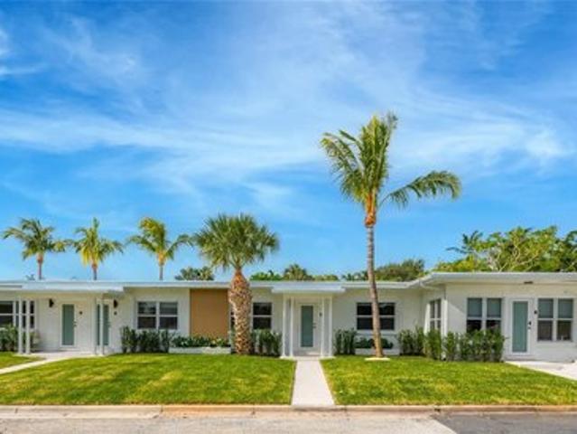 401 6th Ave N, Lake Worth, FL 33460