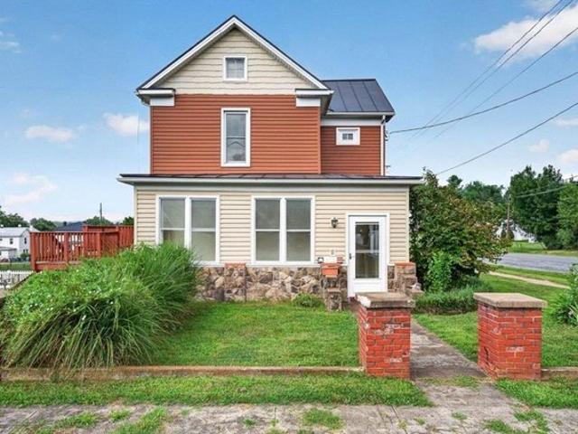 401 6th St, Shenandoah, VA 22849