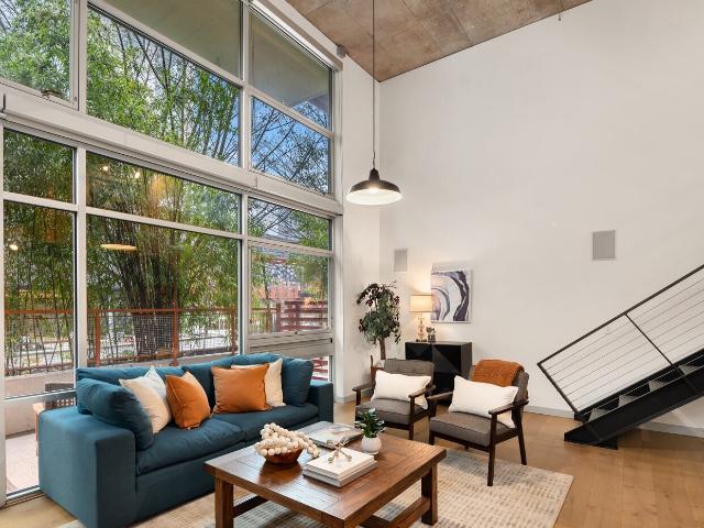 401 9th Ave N, Unit 102, Seattle, WA 98109 | MLS #2494 | Compass