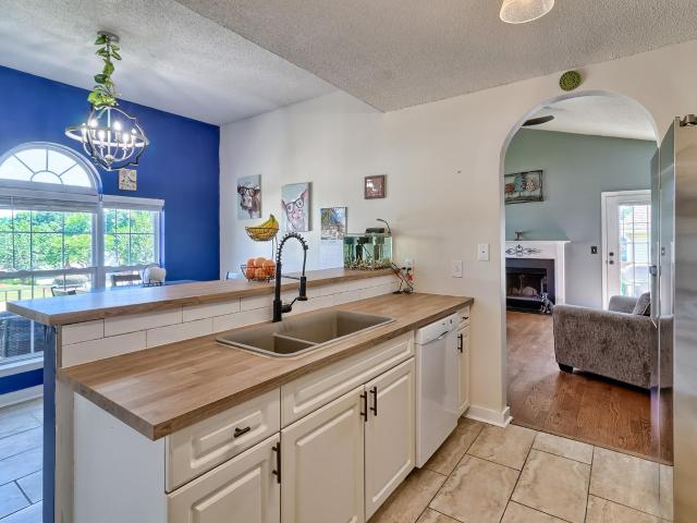 401 Caddis Creek Road