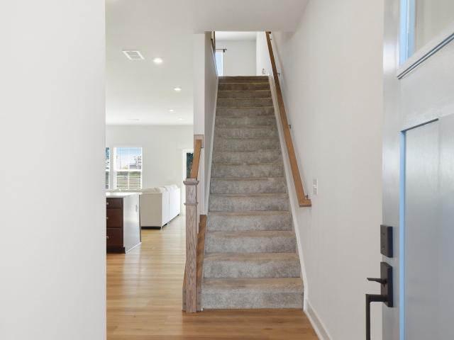 401 Camarillo Lane
