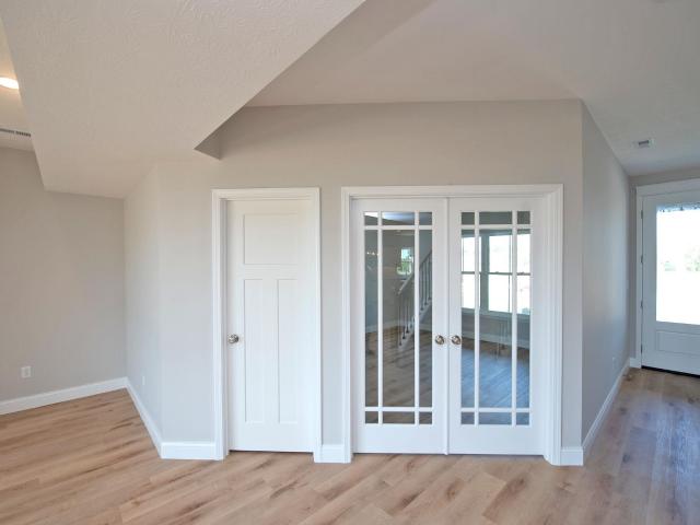 401 Carlton Drive