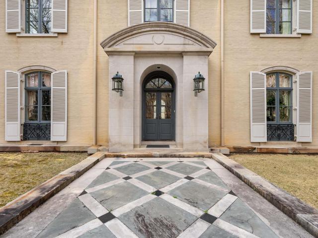 401 Carnoustie Drive