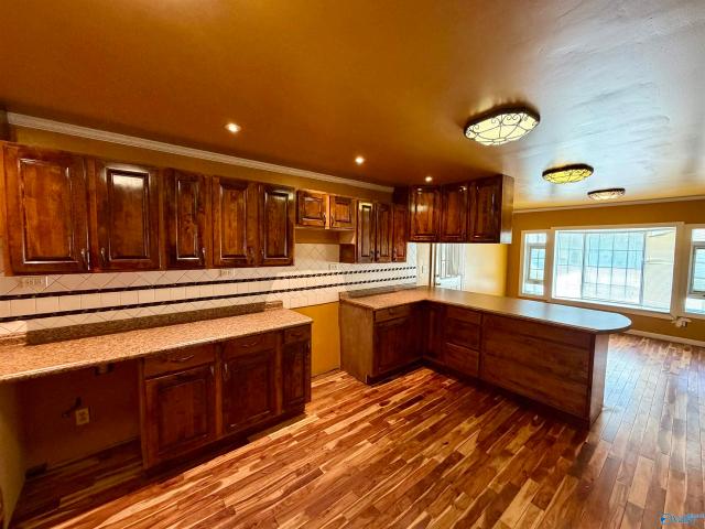 401 Cedar Bluff Road