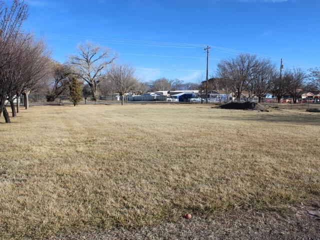 401 Chantelly Lane