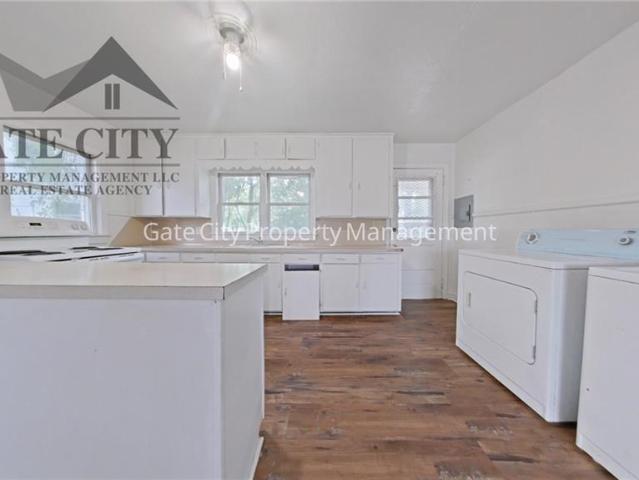401 Chestnut Drive #A