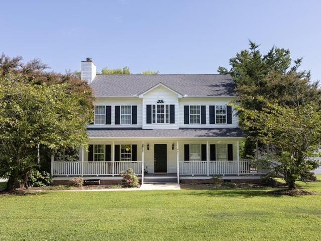 401 Claremont Cir, Spartanburg, SC 29302