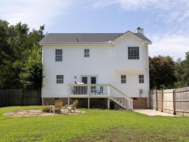 401 Claremont Circle