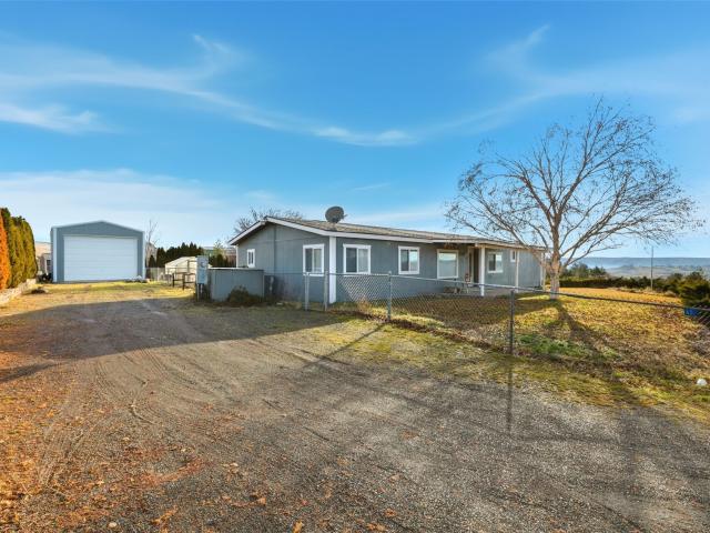 401 clemans view road