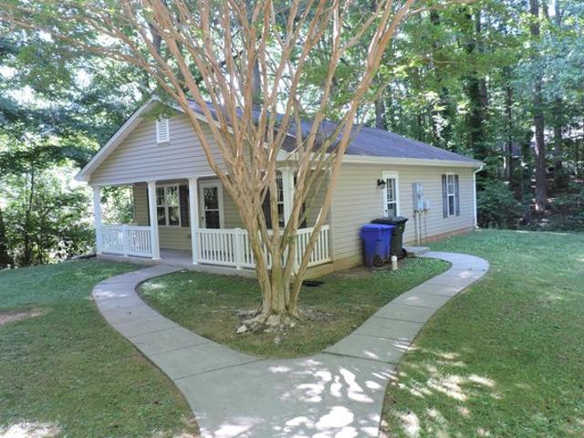 401 Cleveland St, Mebane, NC 27302