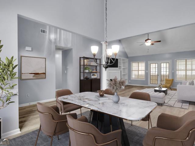 401 Crosshaven Way