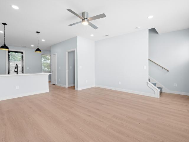 401 Curtis Hilton Way