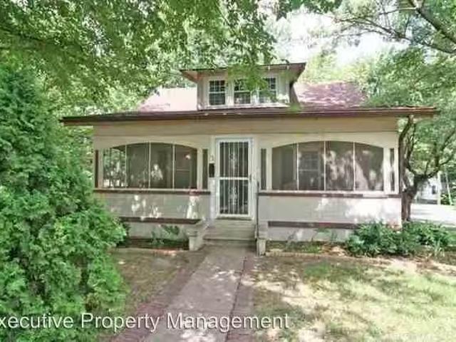 401 Albert 401 Albert St