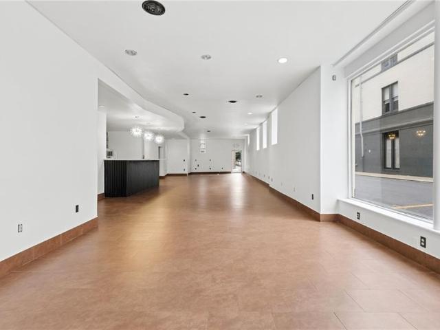 401 Baronne Street
