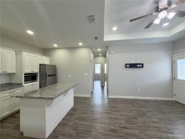 401 Bertha Avenue 2