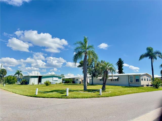401 Blackburn Blvd, North Port, FL 34287 | MLS #C7515