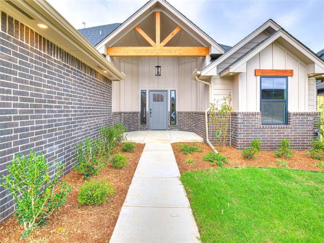 401 Braxton Way