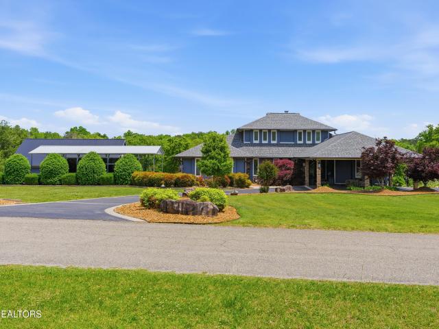 401 Gholdston Drive
