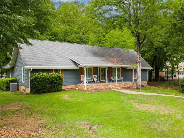 401 Dovecote Circle