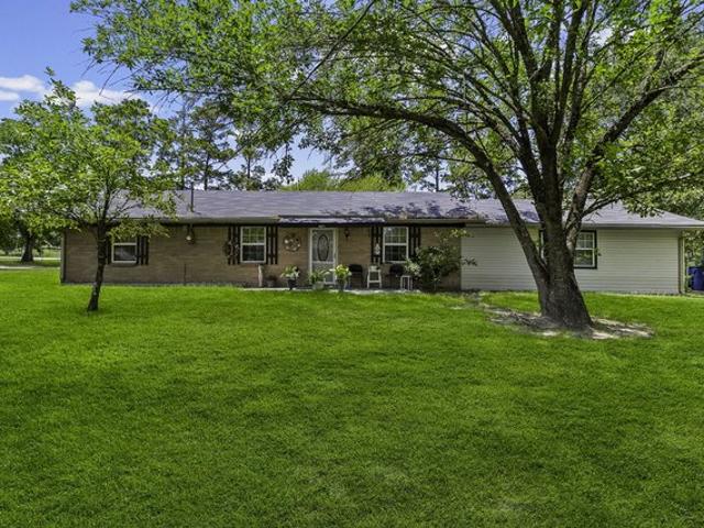 401 Dogwood Cir, Corrigan, TX 75939