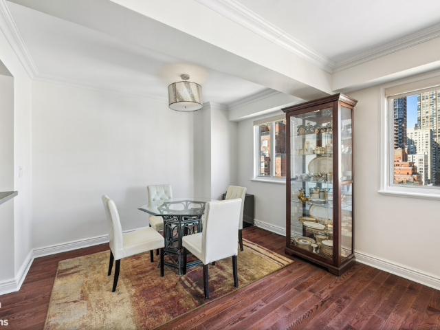 401 E 65TH Street 15C