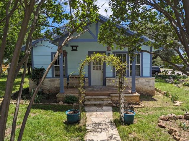 401 E Brier St, Burnet, TX 78611
