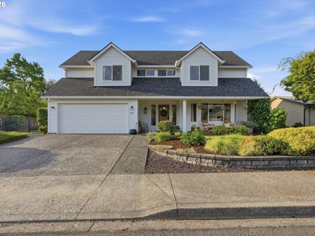 401 E Donald Ln, Newberg, OR 97132