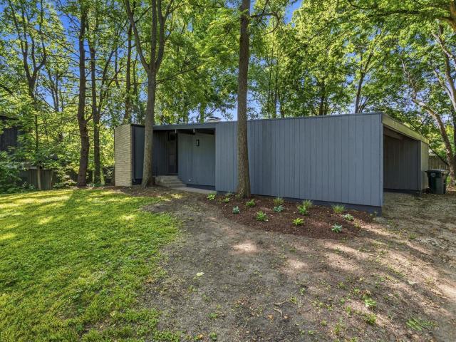 401 E George Huff Drive