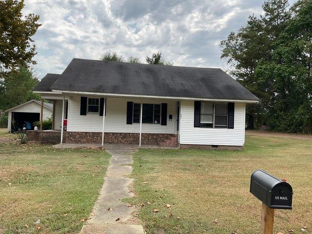 401 E Oak St, Ellisville, MS 39437