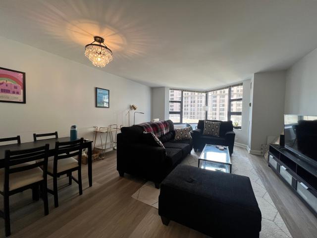 401 e ontario street # 1107
