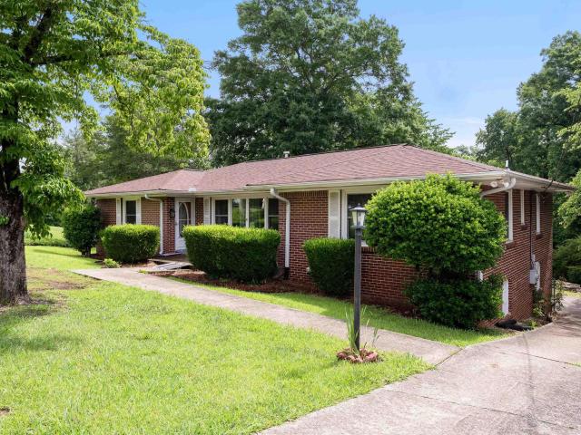 401 Esplanade Drive
