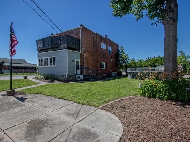 401 Fourth Street