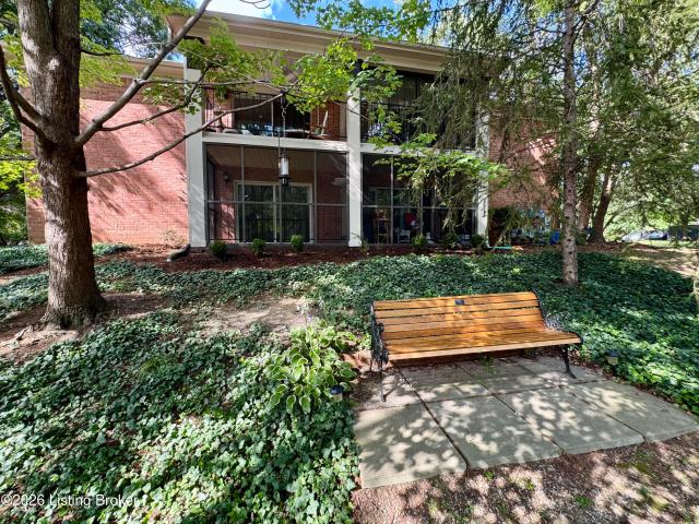 401 Forest Park Rd