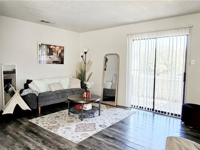 401 Fall College Station, Unit B, College Station, TX 77840 | MLS #26003 | Compass