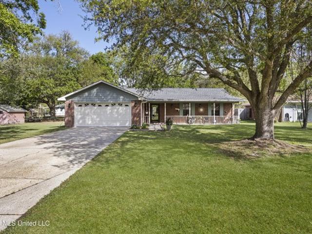 401 Holley St, Long Beach, MS 39560