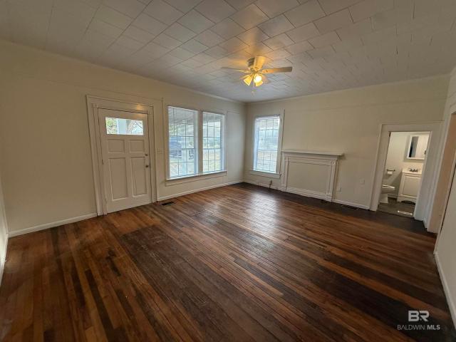 401 Hall Avenue