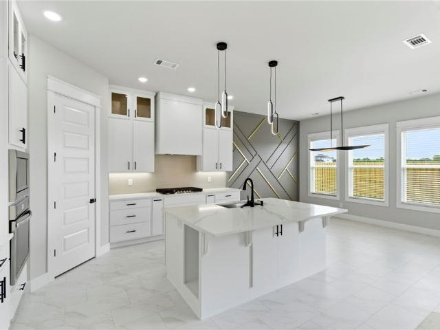 401 Hedge Drive