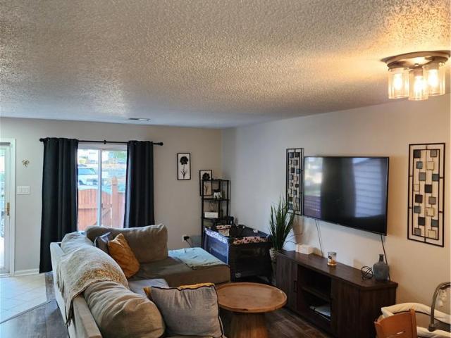 401 Henley CT # K