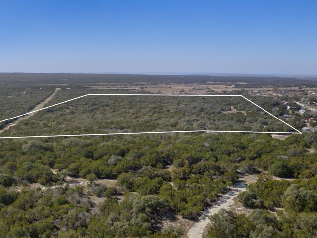 401 Hilltop Dr, Burnet, TX 78611 | MLS #5844