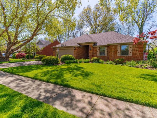 401 Hunters Green