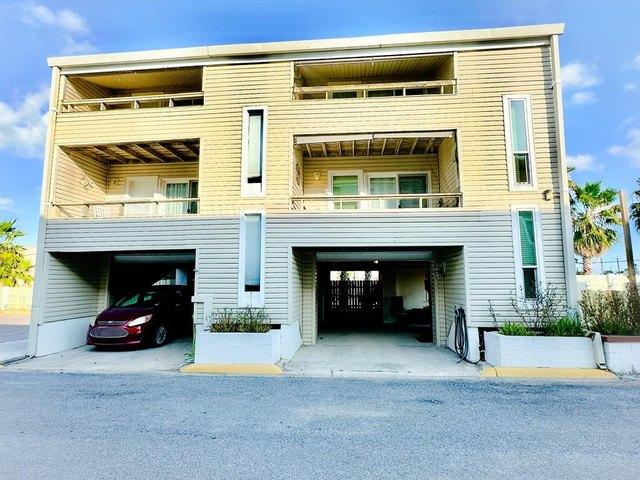 401 Island Ave Unit 2A, Port Isabel, TX 78578