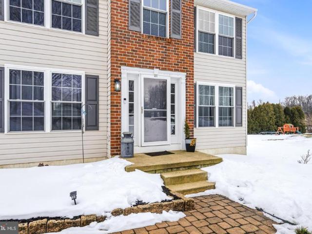 401 Ivy Drive