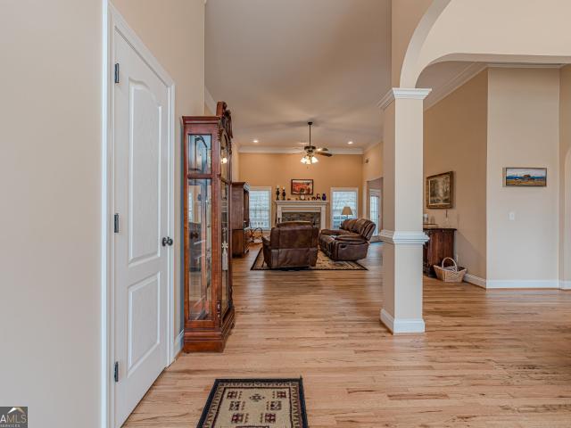 401 Oakwind Drive