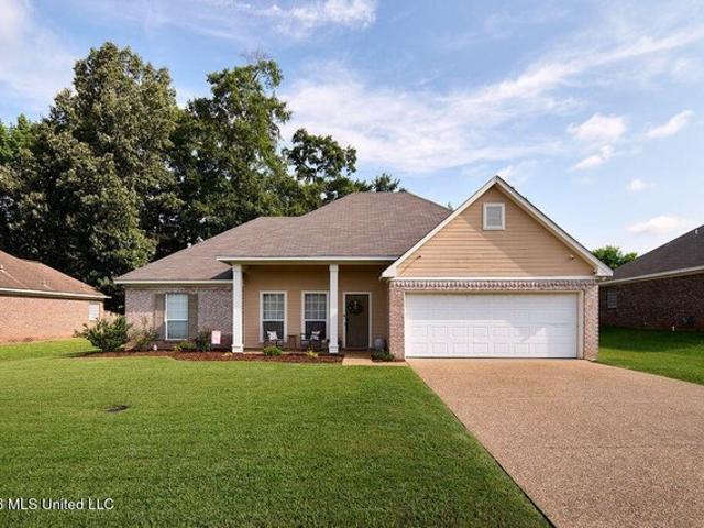401 Old Town Cir, Brandon, MS 39042