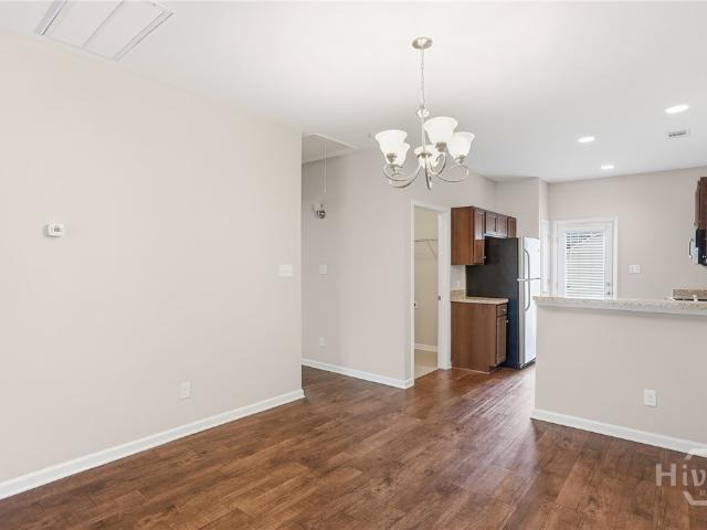 401 Olde Ivey Square