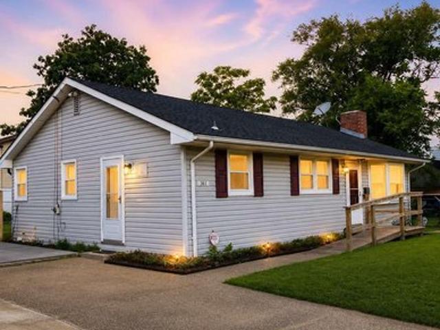 401 Laycock St, Riverside, NJ 08075